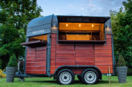 The Best Horsebox Bar Hire | Compare Quotes