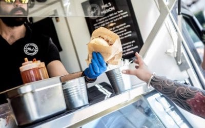 Delicious Burger Van Hire: Perfect for Parties!